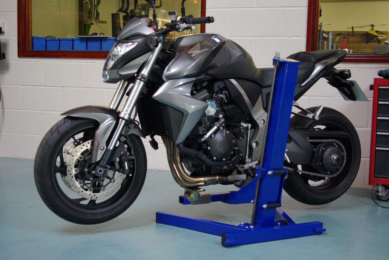 Sports and Superbike Big Blue | Motorcycle Lift | EazyRizer Big Blue ...